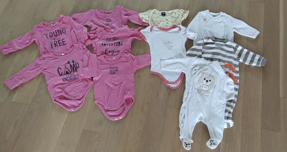 Mädchen - Kleiderpaket Gr. 68 (über 20 Teile) (Gebraucht) in Lufingen für CHF 15 – mit Lieferung ...