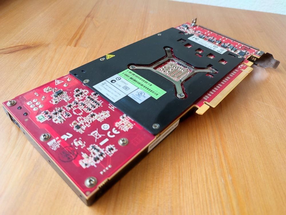 AMD FirePro W7100 8GB | Kaufen auf Ricardo