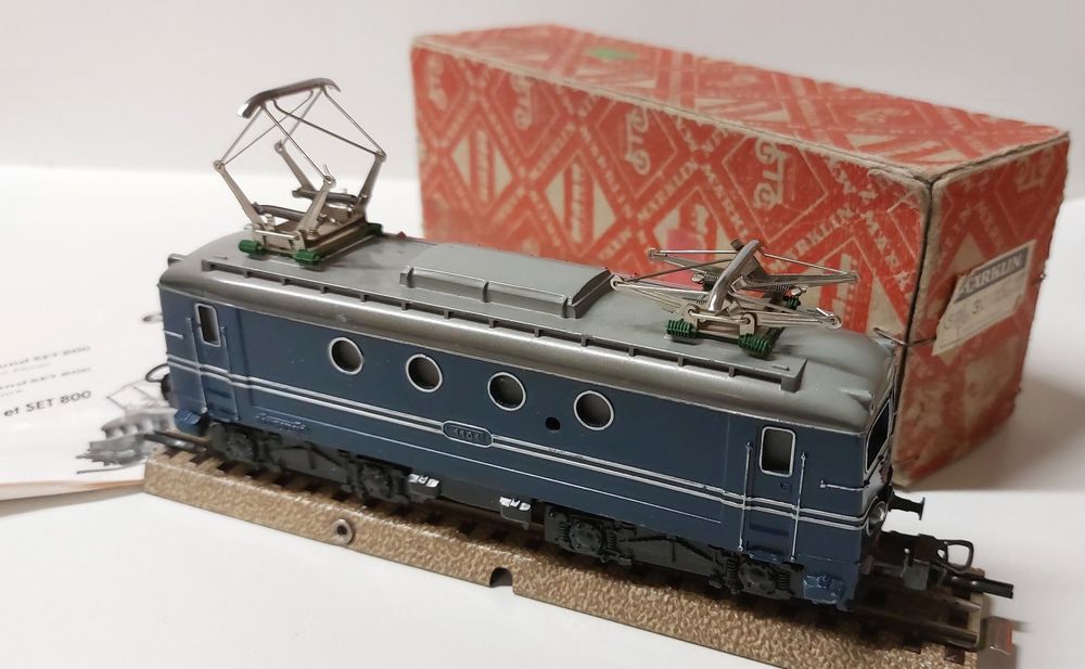 Märklin 3013 - NS E-Lok BR 1100, Okt (3012) (Gebraucht) in Cheseaux ...