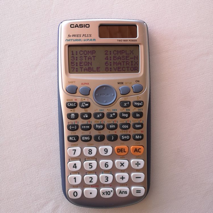 CASIO FX-991 ES plus (Gebraucht) in St. Gallen für CHF 19 – mit ...
