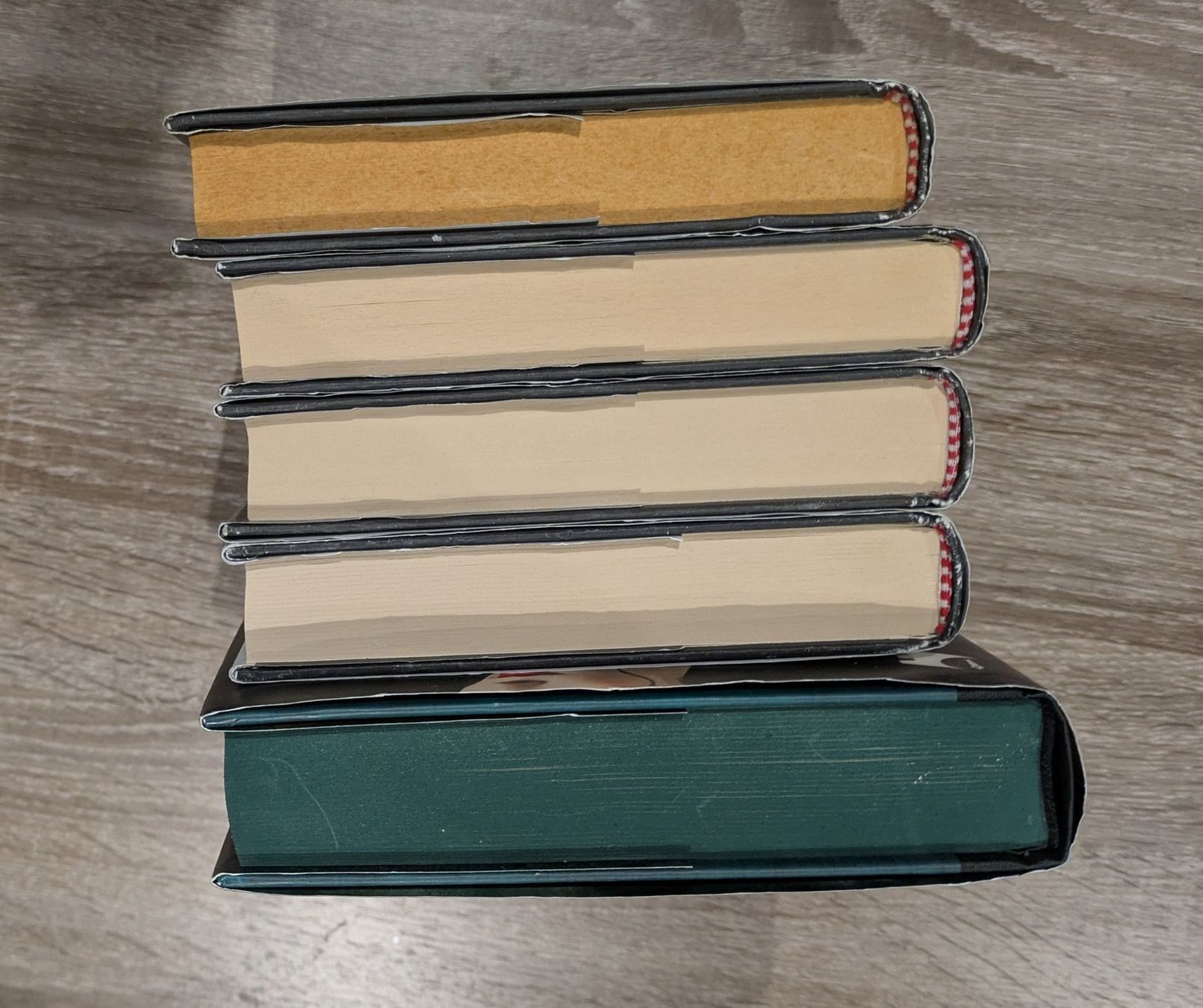 Lotto 6 Libri Young Adult Fantasy e Horror 📚 (Usato) a Claro per CHF 30 ...