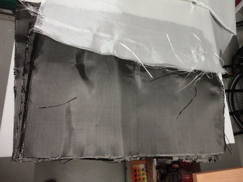 CFK und GFK Gewebe 50x75cm (Neu (gemäss Beschreibung)) in Sirnach für ...