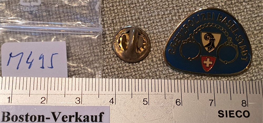 M495 - Pin Grenz Polizei Basel Stadt Schweiz Handschellen (Gebraucht) in Reinach BL für CHF 2 ...