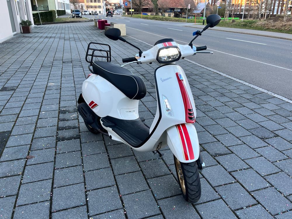 Vespa Sprint 125 Weiss (2022) | Kaufen auf Ricardo