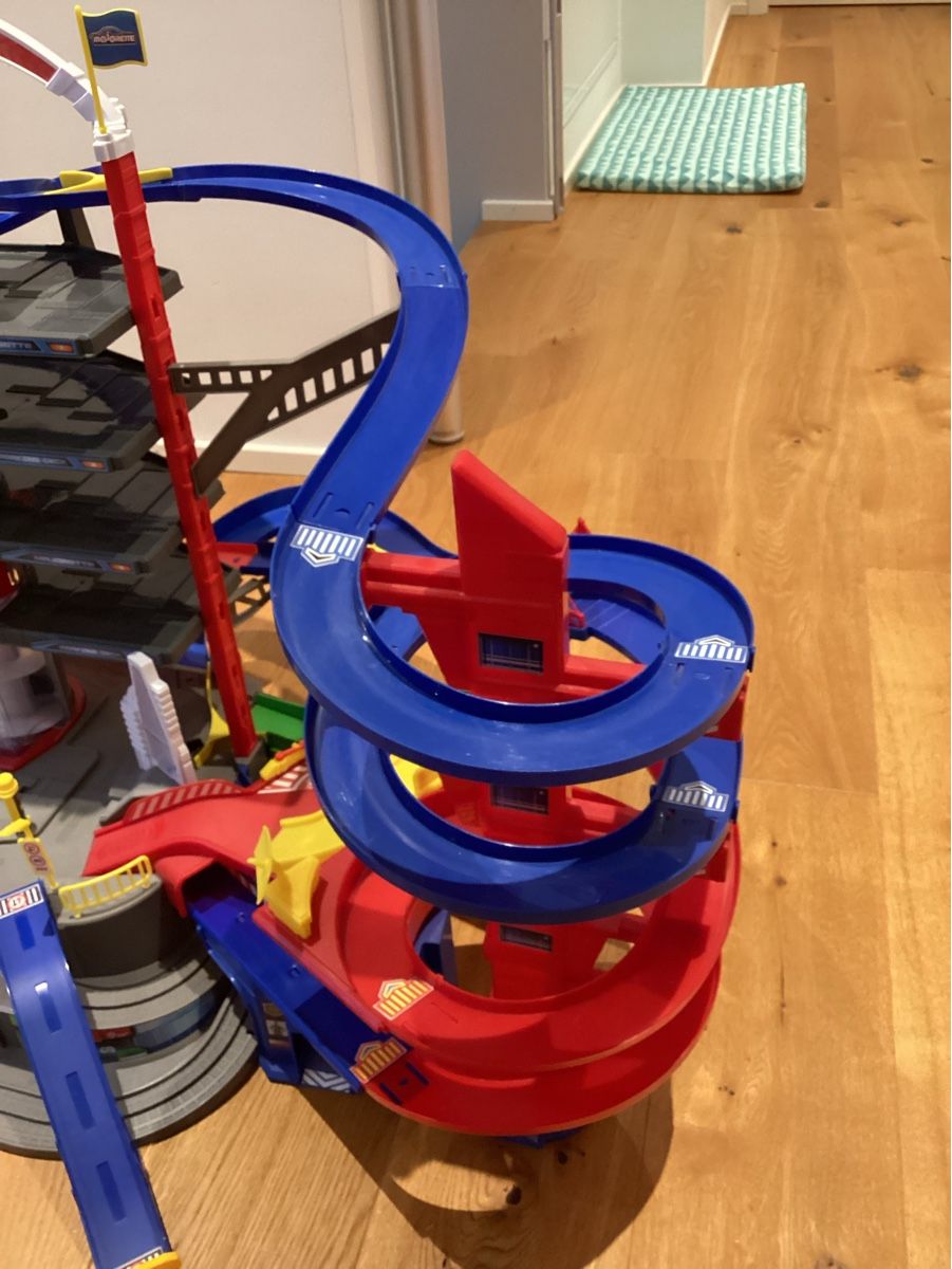 Majorette Super City Parkgarage mit Licht und Sound (Gebraucht) in ...