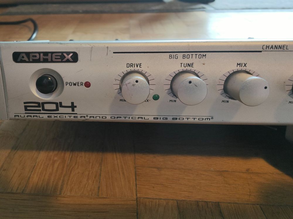 Aphex 204 Aural Exciter and Big Bottom | Kaufen auf Ricardo