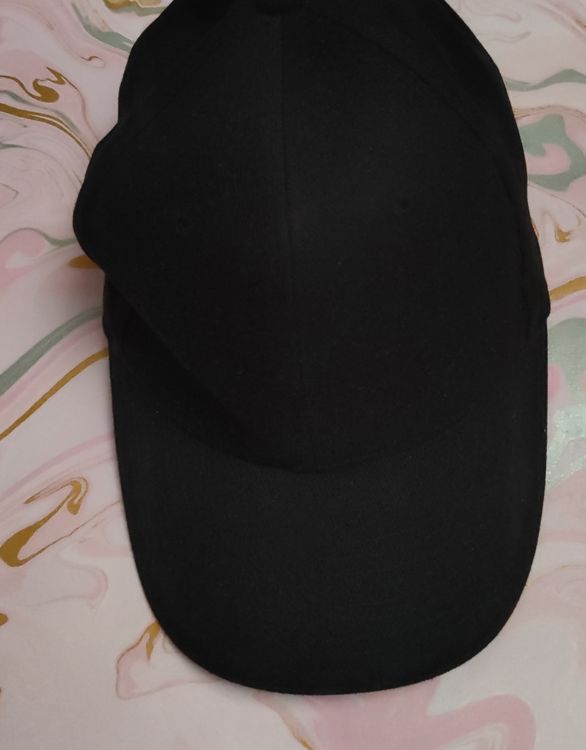 Schlichte, schwarze Cap für den Sommer - Top Zustand! | Kaufen auf Ricardo