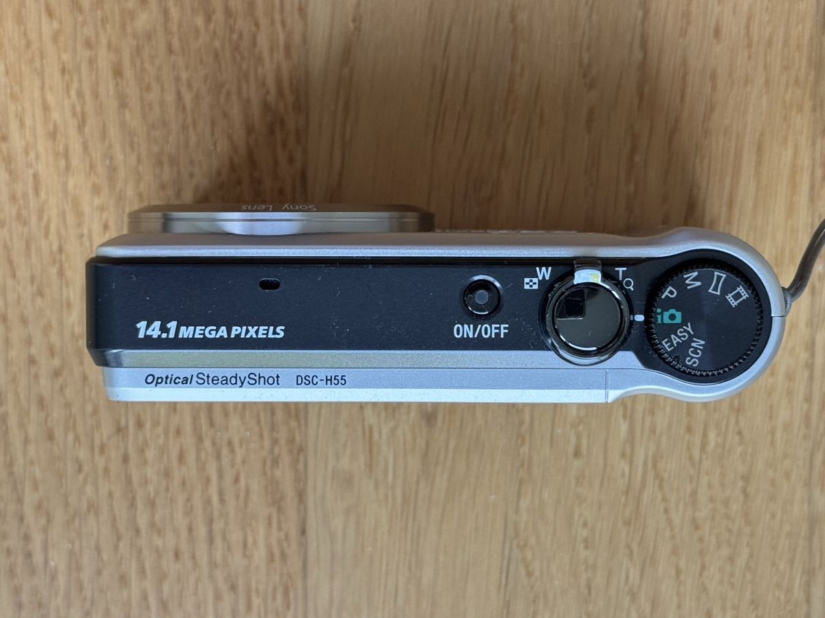 Sony Cyber-shot DSC-H55 Digital Kamera 14.1MP inkl. Zubehör (D'occasion ...