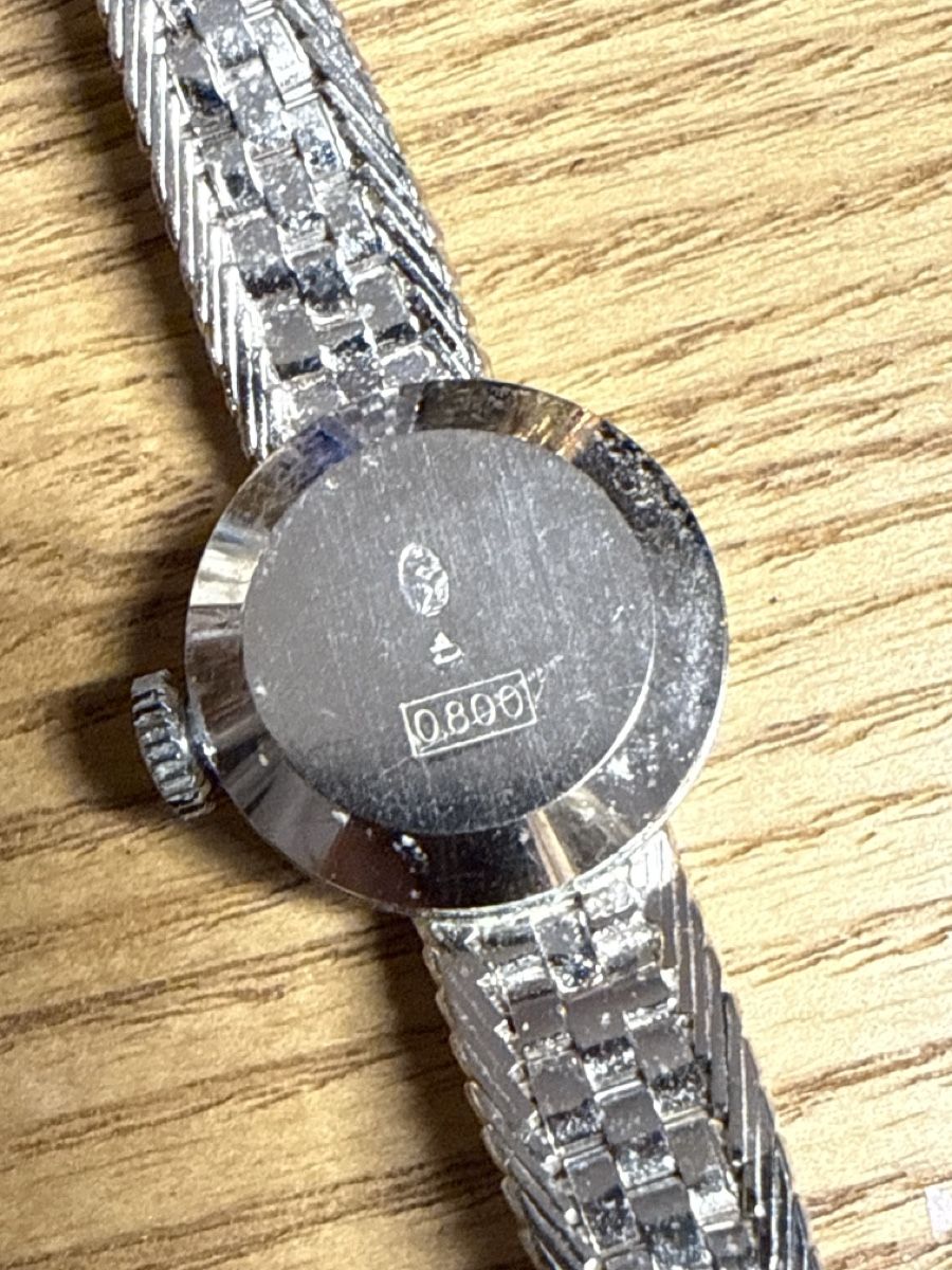 Montre Amara vintage 800 (D'occasion) à Chavornay pour CHF 1 – avec ...