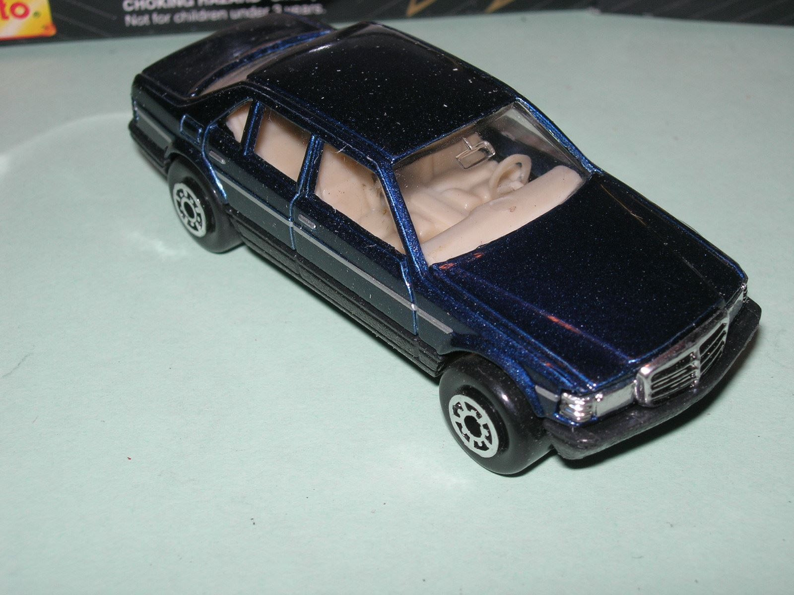 Mercedes-Benz 260 SEL ° Maisto ca. 1:64 (Neu und originalverpackt) in ...