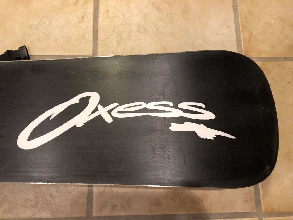 Snowboard Oxess (Gebraucht) in Neftenbach für CHF 200 – mit Lieferung auf Ricardo kaufen