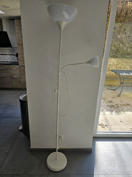 lampe 1m75 (Gebraucht) in Courtemaîche für CHF 20 – nur Abholung auf ...