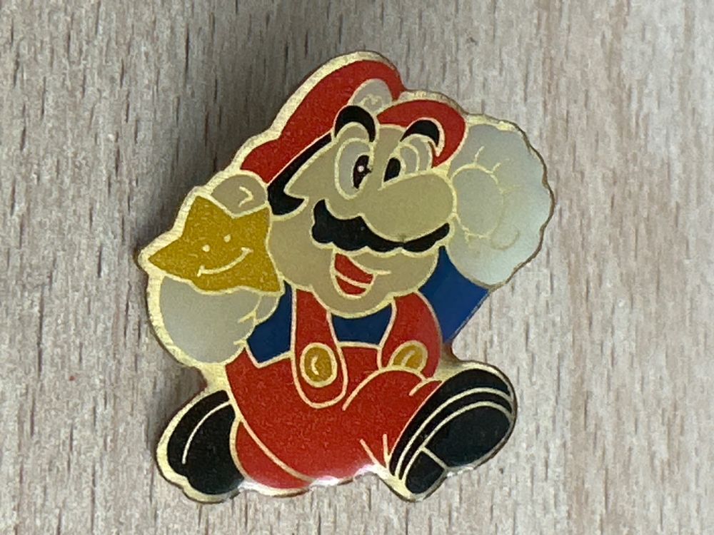 Pin Super Mario | Kaufen auf Ricardo