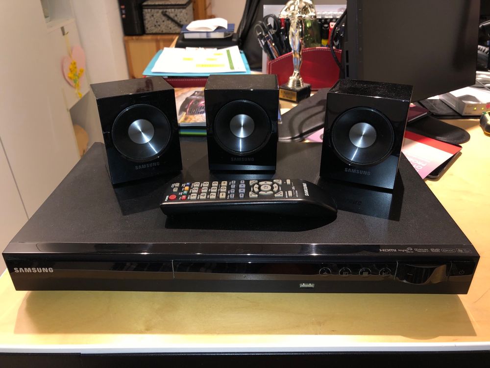 Dolby Surround 5.1 Samsung + lettore Cd/FM (Gebraucht) in Rivera für ...