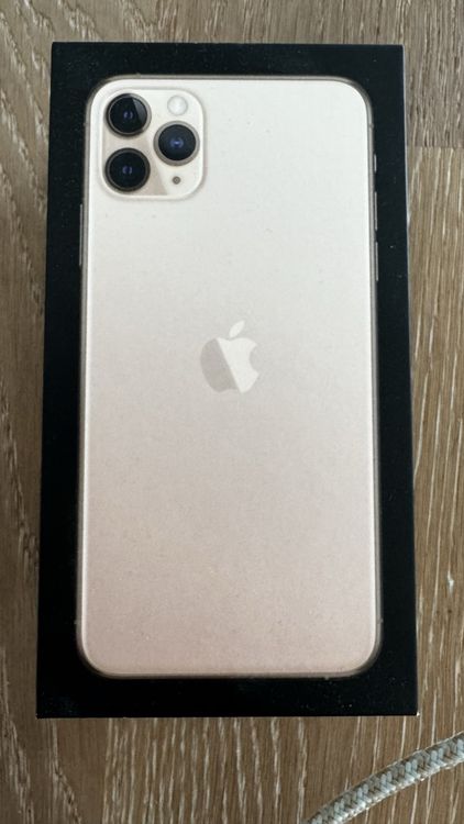 Apple iPhone 11 pro Max Gold 256GB | Kaufen auf Ricardo