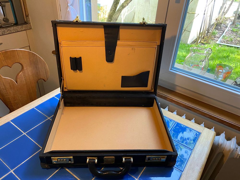 Akten-Koffer MCM | Kaufen auf Ricardo