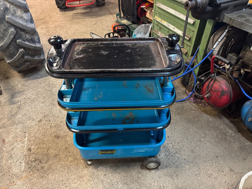 Hazet assistent werkzeugwagen (Gebraucht) in Eptingen für CHF 230 – nur Abholung auf Ricardo kaufen