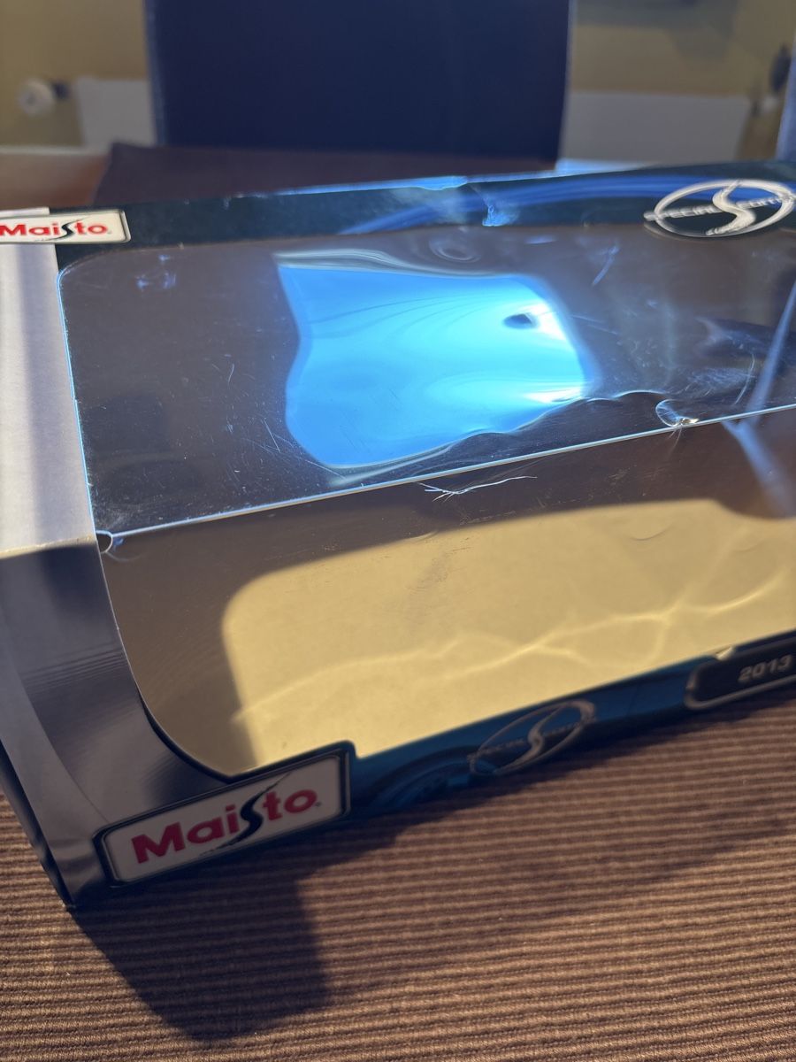 1/18 Maisto Dodge Viper SRT Special Edition Ralph Gilles (Gebraucht) in ...