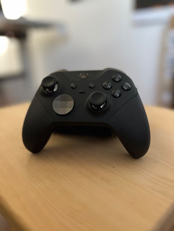 Microsoft Xbox Series X & Elite Wireless Controller Series 2 (Gebraucht ...
