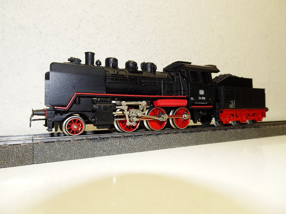 Märklin Lokomotive DB Br 24 058 HO 3003 (R1) | Kaufen auf Ricardo
