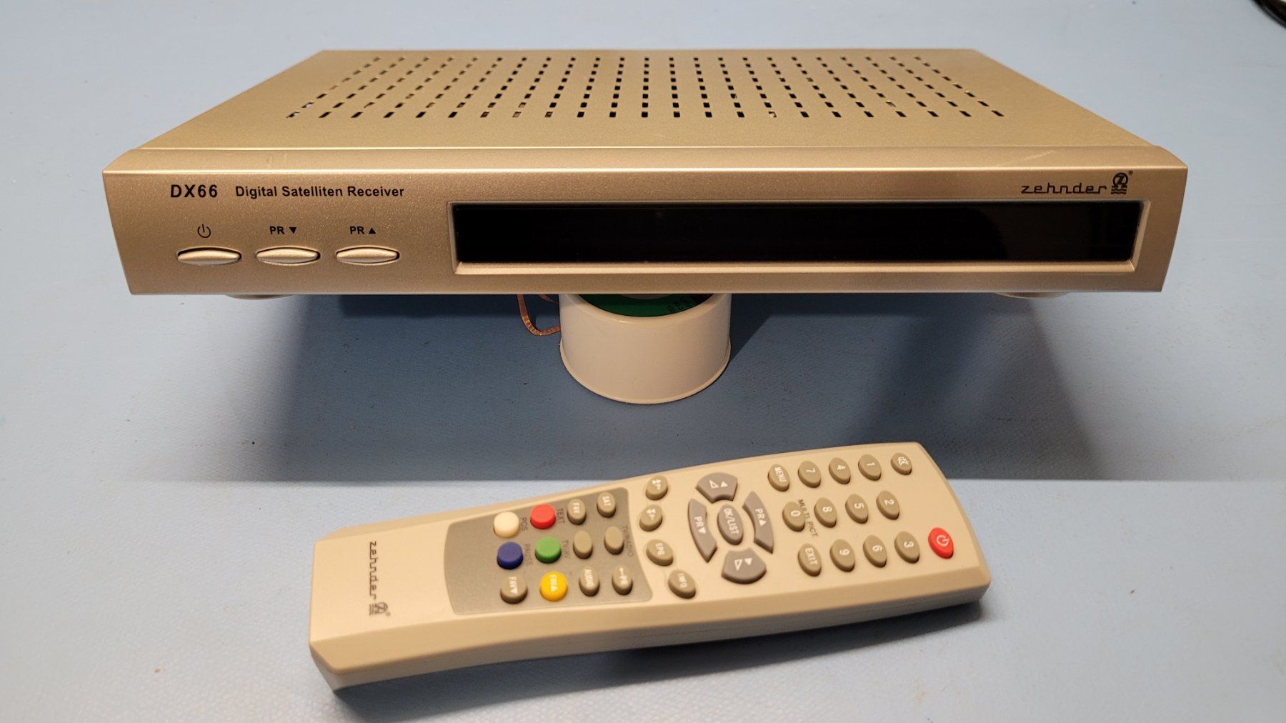 Digitaler Satellitenreceiver (DVB-S) Zehnder DX66 (Gebraucht) in ...