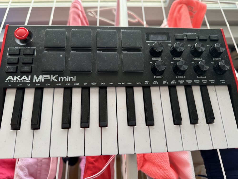 AKAI MPK mini Midi Keyboard Controller Musikstudio (Gebraucht) in ...