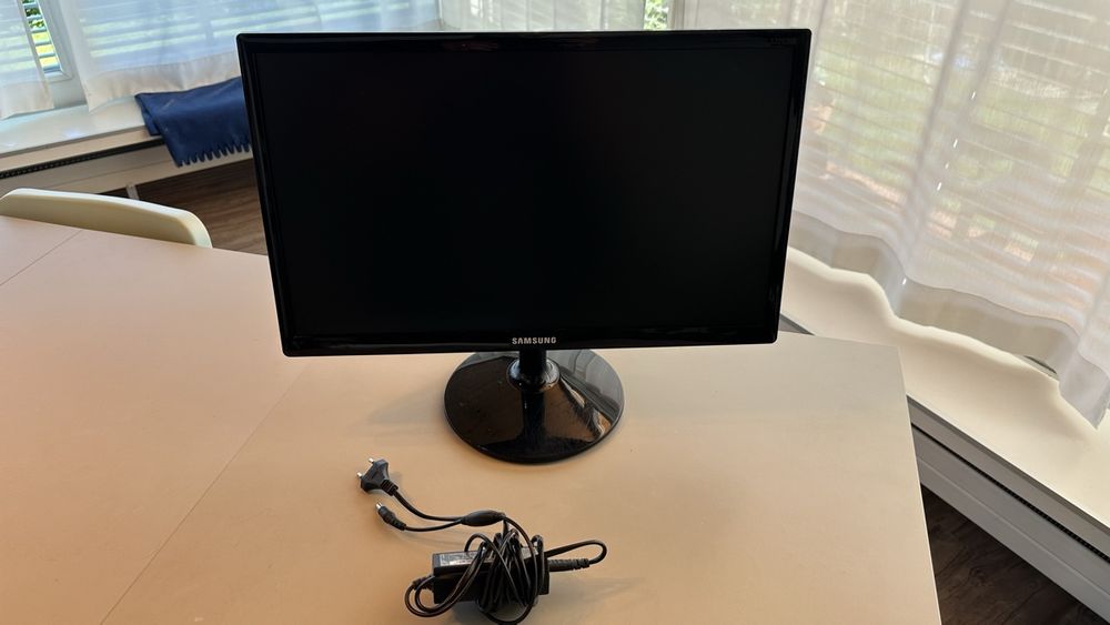 Samsung TFT Monitor S22C350 (Gebraucht) in Bannwil für CHF 30 – nur ...