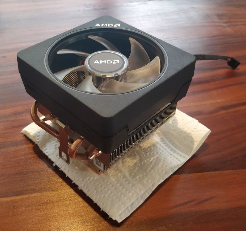 AMD Wraith Prism RGB CPU-Cooler (AM4) (Gebraucht) in Unterengstringen ...