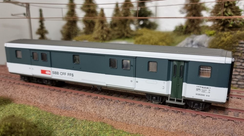 Roco SBB EW II D Gepäckwagen in den EW IV-Farben, Art. 44334 (Neuf ...