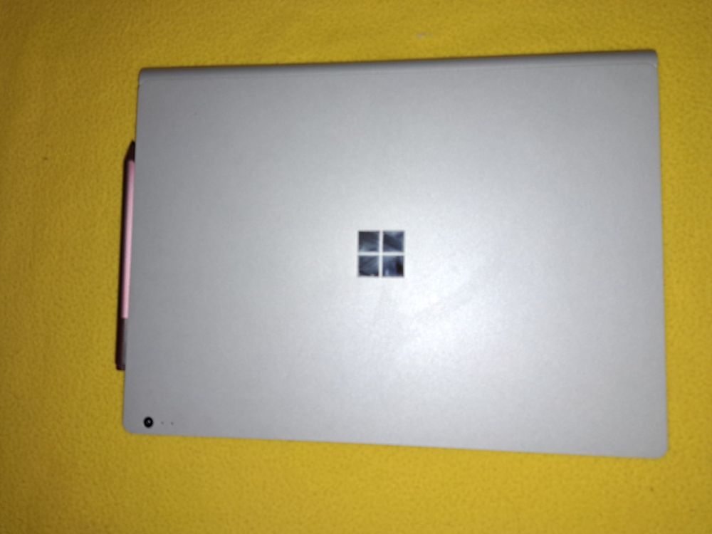 Microsoft Surface Book 2 – inkl. Surface Dock & Surface Pen (Gebraucht ...