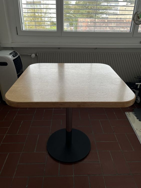 Kleiner Esstisch aus Eiche (Gebraucht) in Gattikon für CHF 20 – nur Abholung auf Ricardo kaufen