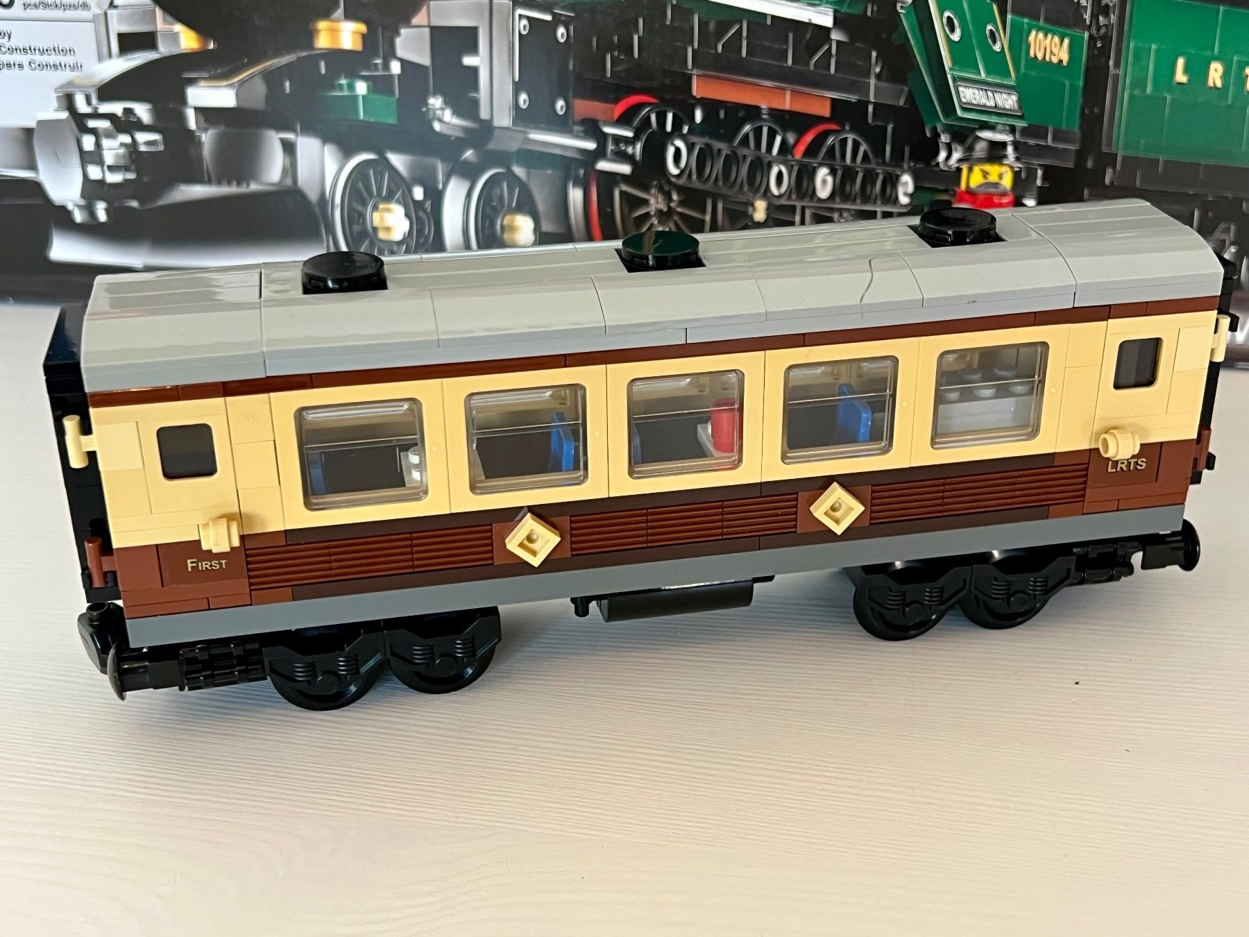 LEGO 10194 Emerald Night – mit OVP & Anleitung – ab CHF 1.- (Gebraucht ...