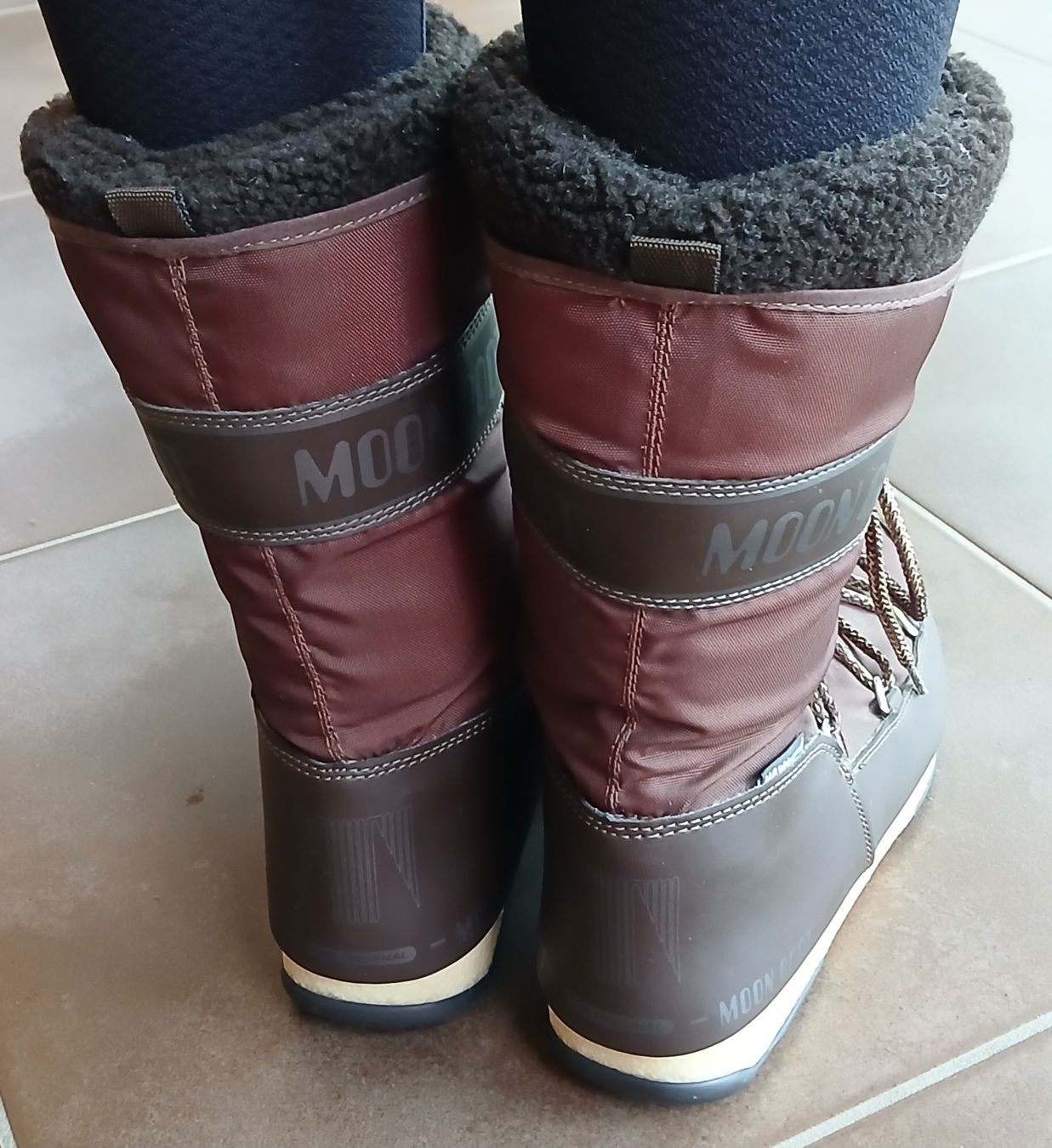Moon Boot Monaco WB, taille 39! (Neuf (Voir description)) à Le Sentier ...