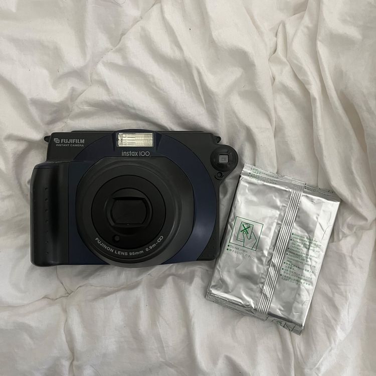 Instax 100 (Gebraucht) in Zürich für CHF 20 – mit Lieferung auf Ricardo ...