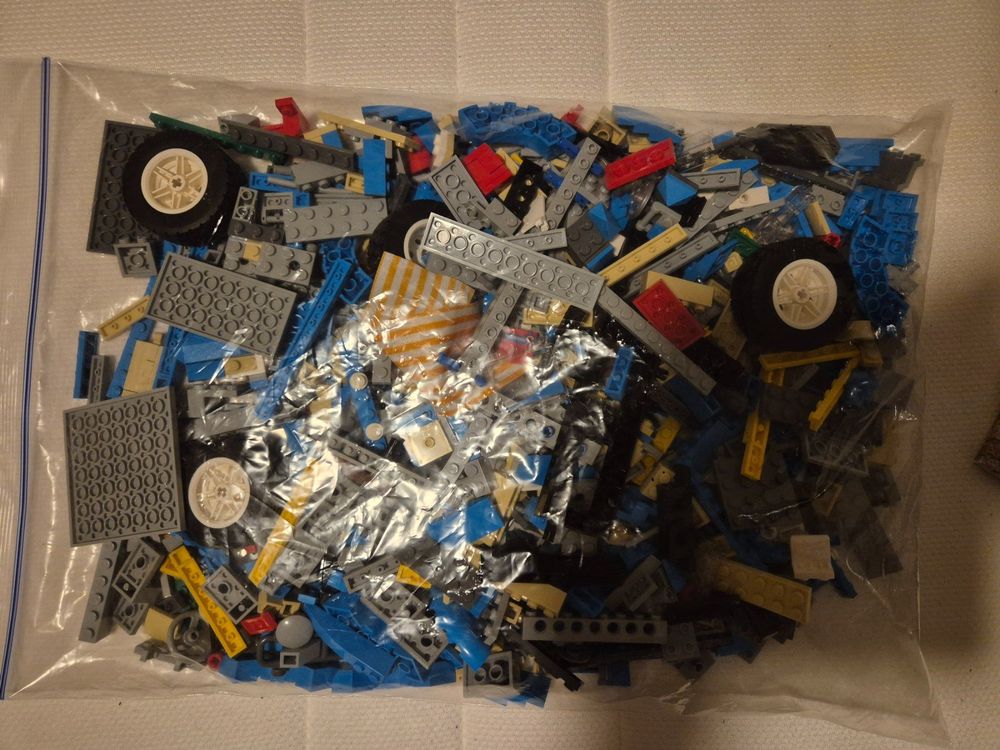 LEGO Creator 10252 Volkswagen Beetle - with manual (Gebraucht) in ...