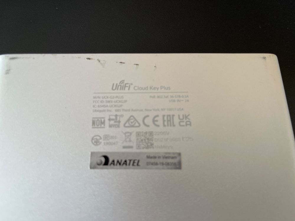 Ubiquiti Unify Cloud Key Plus 1TB HDD Gen 2 (Gebraucht) in Bettwil für ...