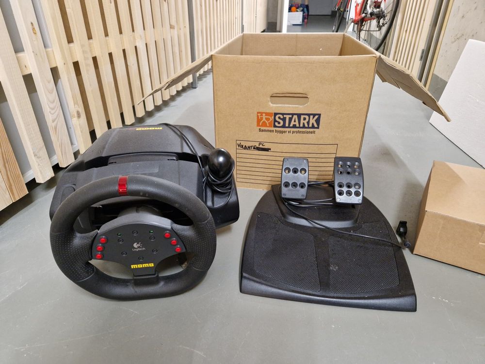 MOMO Racing force feedback wheel for PC driving simulators | Kaufen auf ...