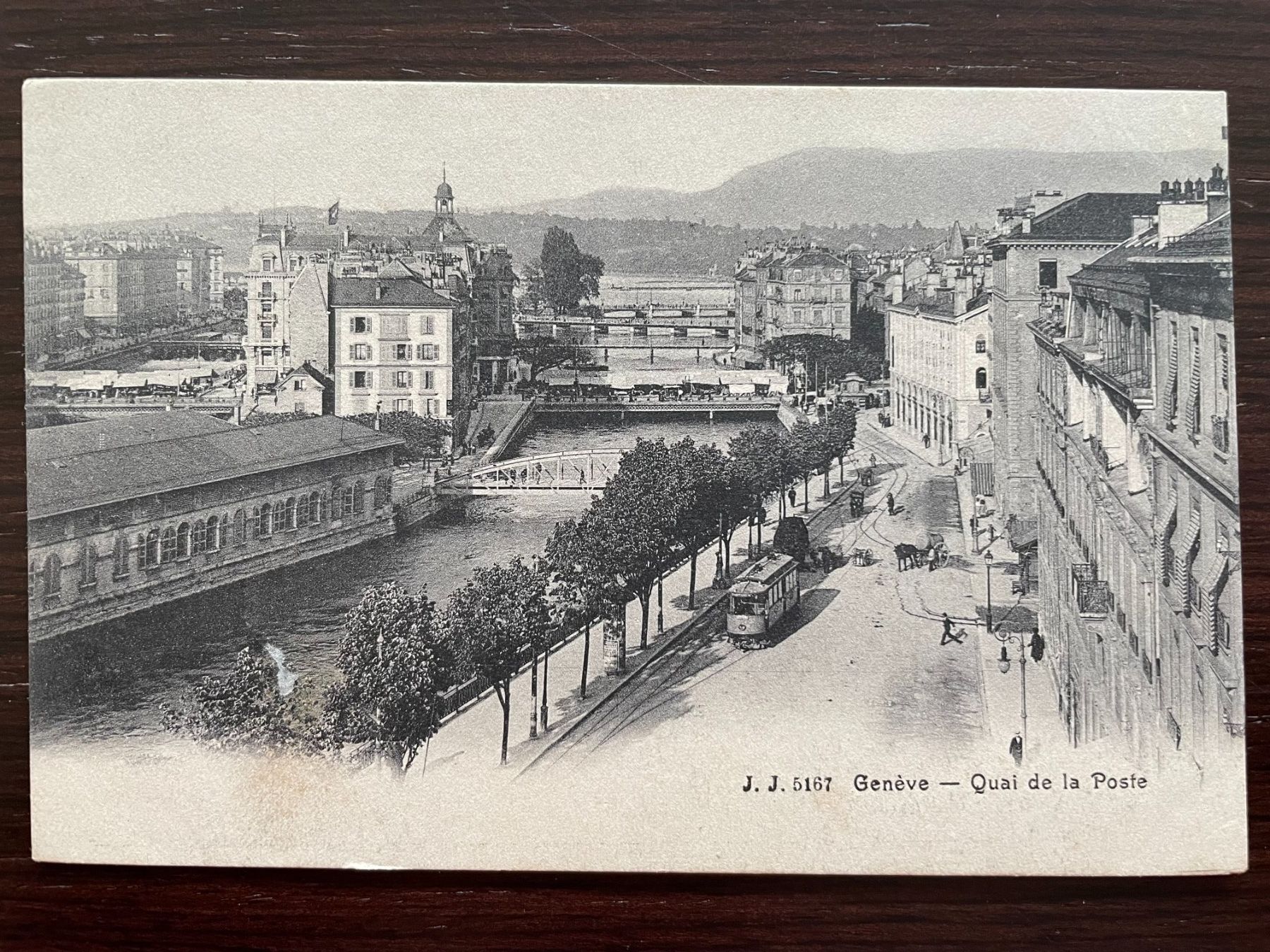 GENÈVE Quai de la Poste et Quartier de l'Ile, TRAM (Gebraucht) in Wald ...
