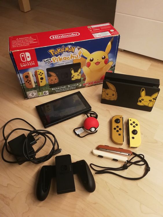 Nintendo Switch Pokémon-Edition (mit Zubehör) (Gebraucht) in Oetwil an ...