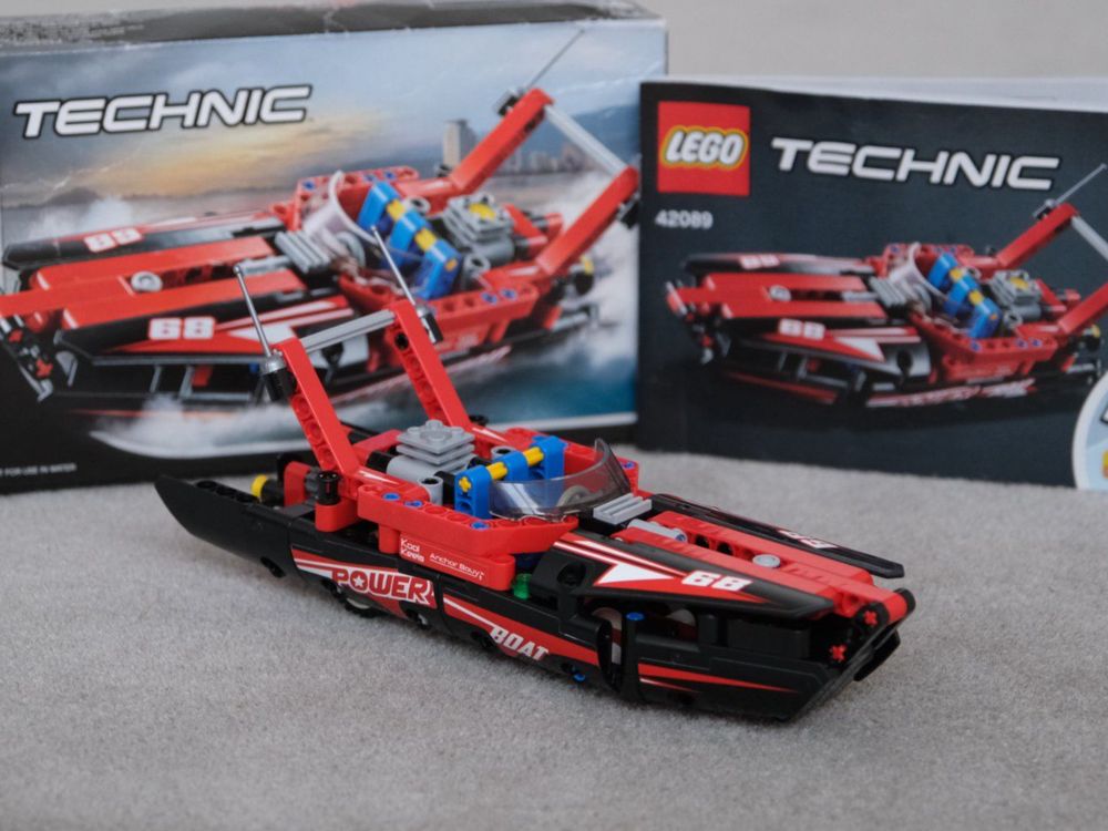 Lego Technic 42089 Rennboot/Bateau de course komplett | Kaufen auf Ricardo