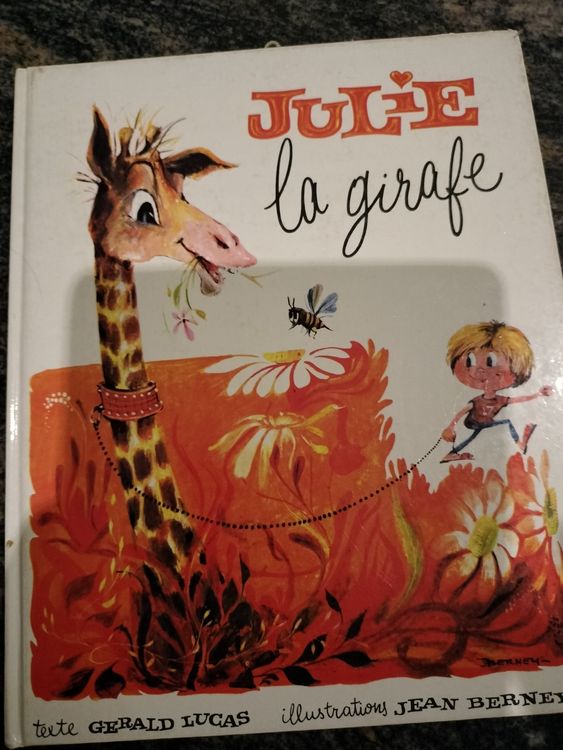 Julie la girafe par Gérald Lucas | Kaufen auf Ricardo