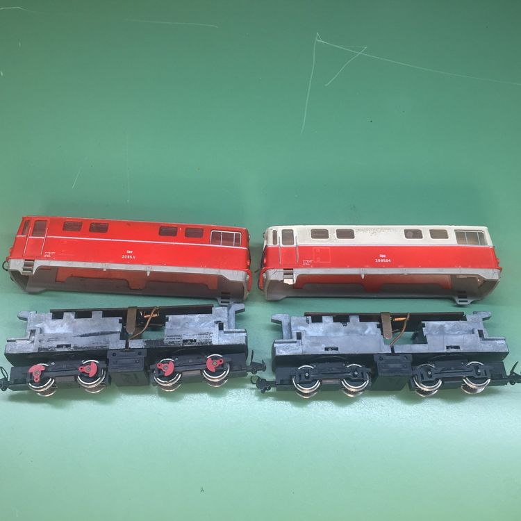 Liliput set 8 ÖBB 2 locomotives pièces détachées H0e (Defekt) in ...