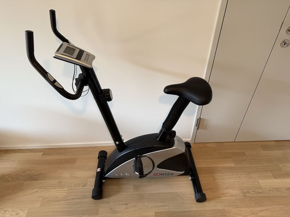 Simple Home Trainer - Top Condition (Gebraucht) in Zürich für CHF 40 ...