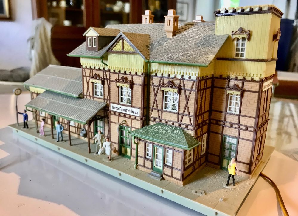 Vorortsbahnhof Innenbeleuchtung H0 DC Schiene Faller Signal | Kaufen ...