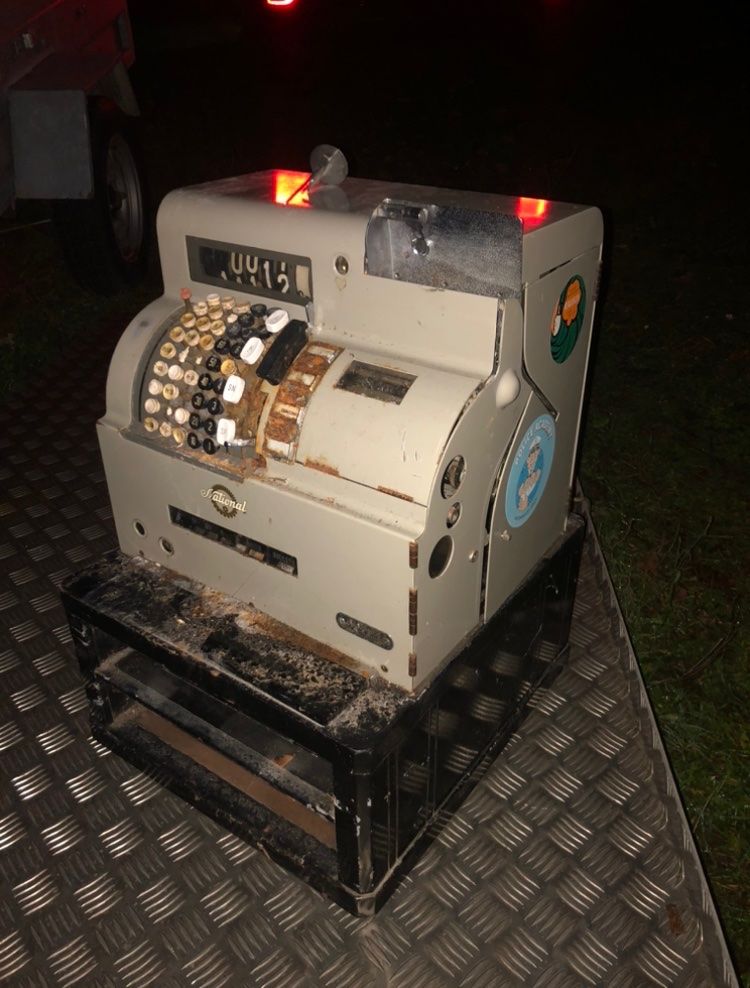 Alte Kasse als Dekoration (Gebraucht) in AG für CHF 40 – nur Abholung auf Ricardo kaufen