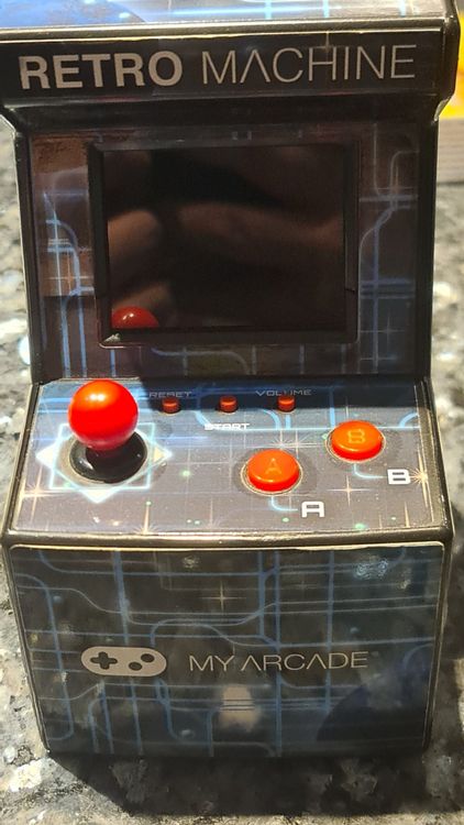 Weltbild Retro Mini-Arcade Automat Spielkonsole (Gebraucht) in Uerkheim ...