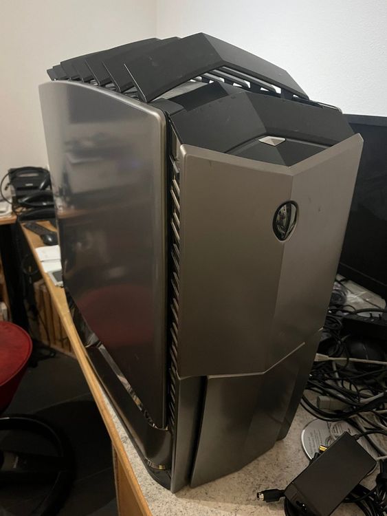 Computer PC Gehäuse Case von Alienware für Bastler (Gebraucht) in ...