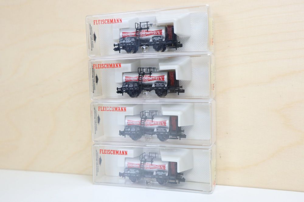 Fleischmann 4 x Kesselwagen 8431 - Fabrikneu NP: 120.- | Kaufen auf Ricardo
