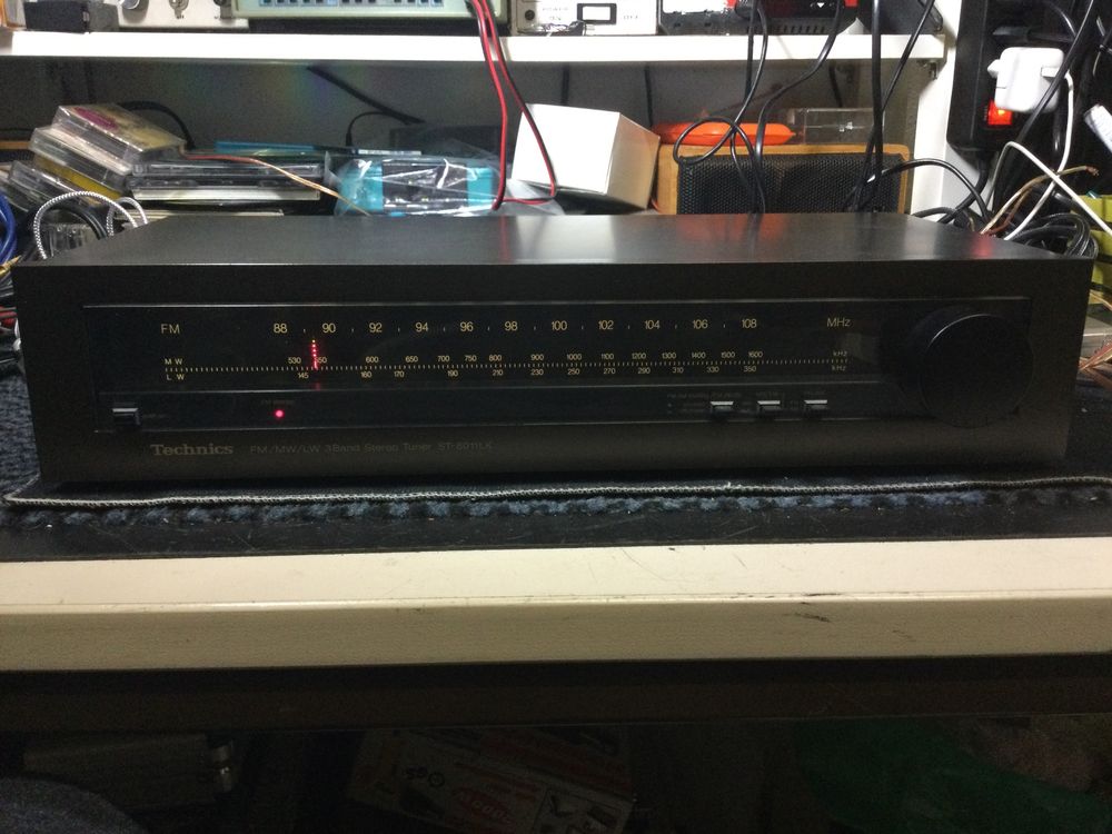 TECHNICS ST-8011LK Vintage stereo tuner (Gebraucht) in Camorino für CHF ...