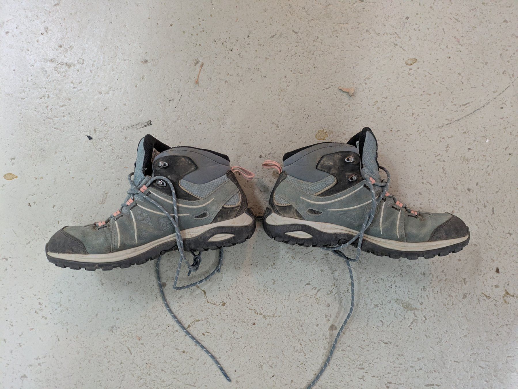 Gut erhaltene Salomon Wanderschuhe Grösse 38 (Gebraucht) in Bern für ...